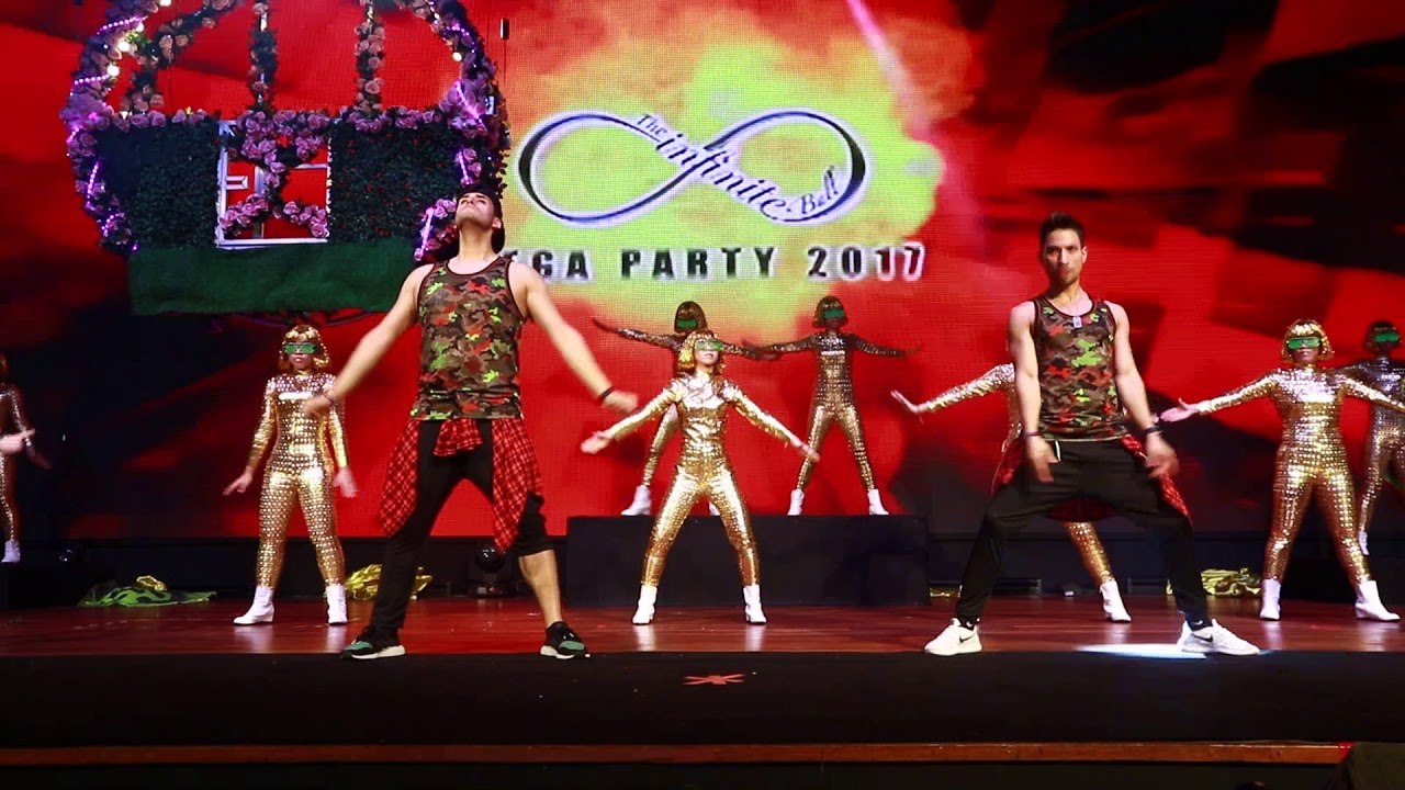 Welcoming Dance @ Zumba Fitness Mega Party KL 2017 - YouTube