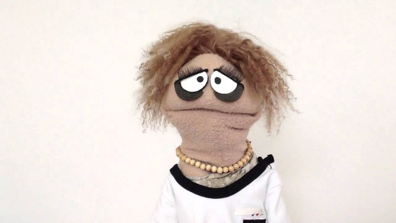 Charming Traudl & die WM 2014 - 11.Spieltag - YouTube