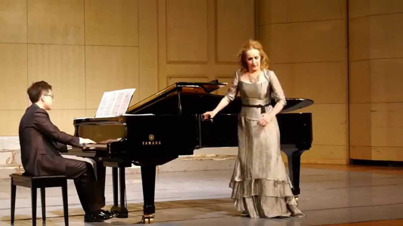 Alexandra Sherman sings Donizetti "Nella Fatal di Rimini" from ...