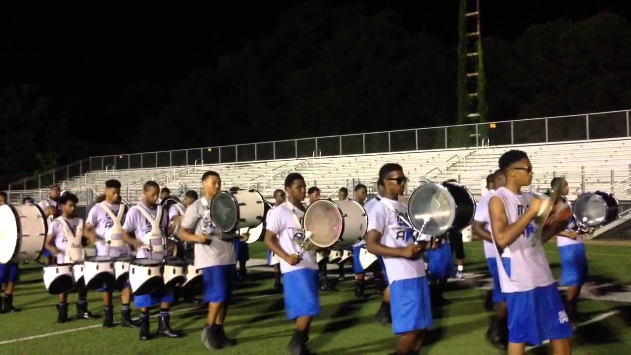 MAAB Marching Out of The Independence Day Showdown - YouTube