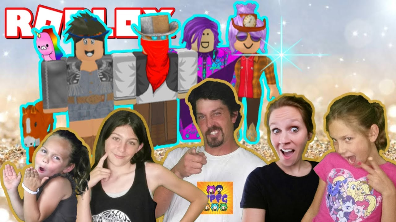 DESIGN IT WHOLE FAMILY ROBLOX BATTLE! WE ALL HAVE THE SAME SHIRTS! COPY ...