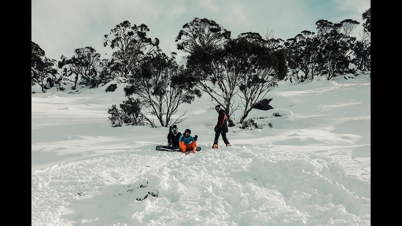 CRAZY SNOW STORM OF 2017 *PERISHER BACK MOUNTAIN* - YouTube