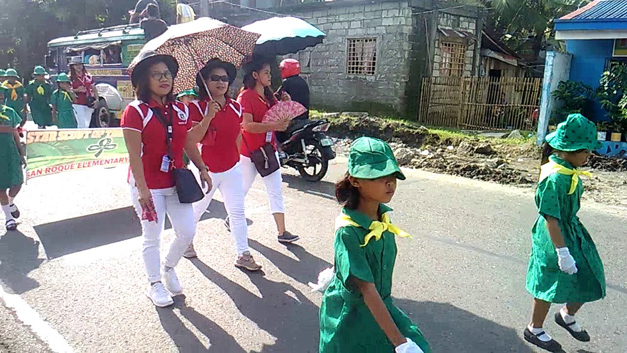 Bombon fiesta 2018 parade - YouTube