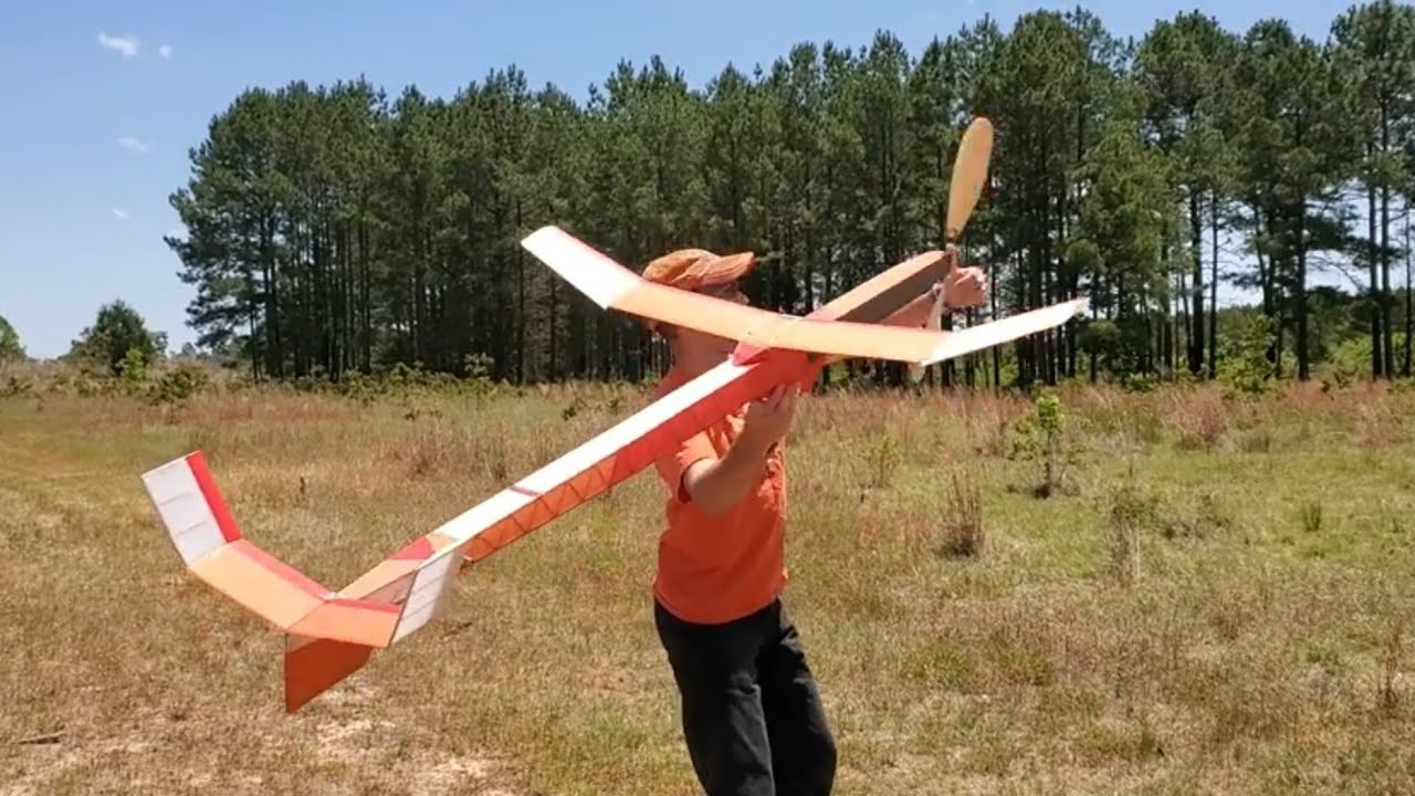 Test flying a Perryman "He-Man" Wakefield class rubber powered airplane ...