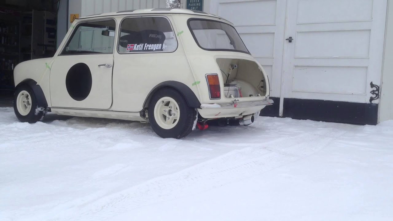 Classic Mini 1293cc Racer - YouTube