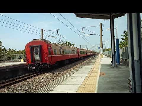 台鐵516次莒光E515機車頭慢速通過六塊厝 - YouTube