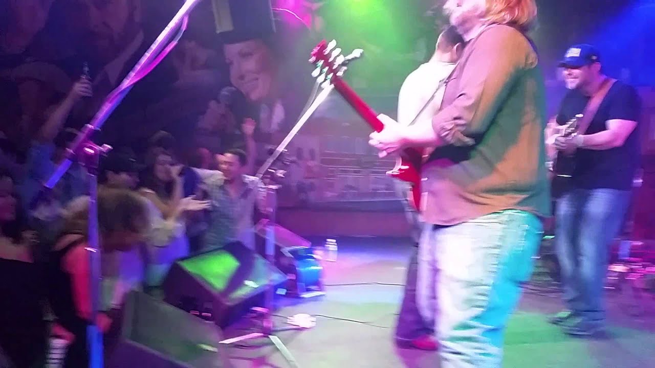 Blake Esse Sitting in at The Stage Nashville 9/6/2015 - YouTube