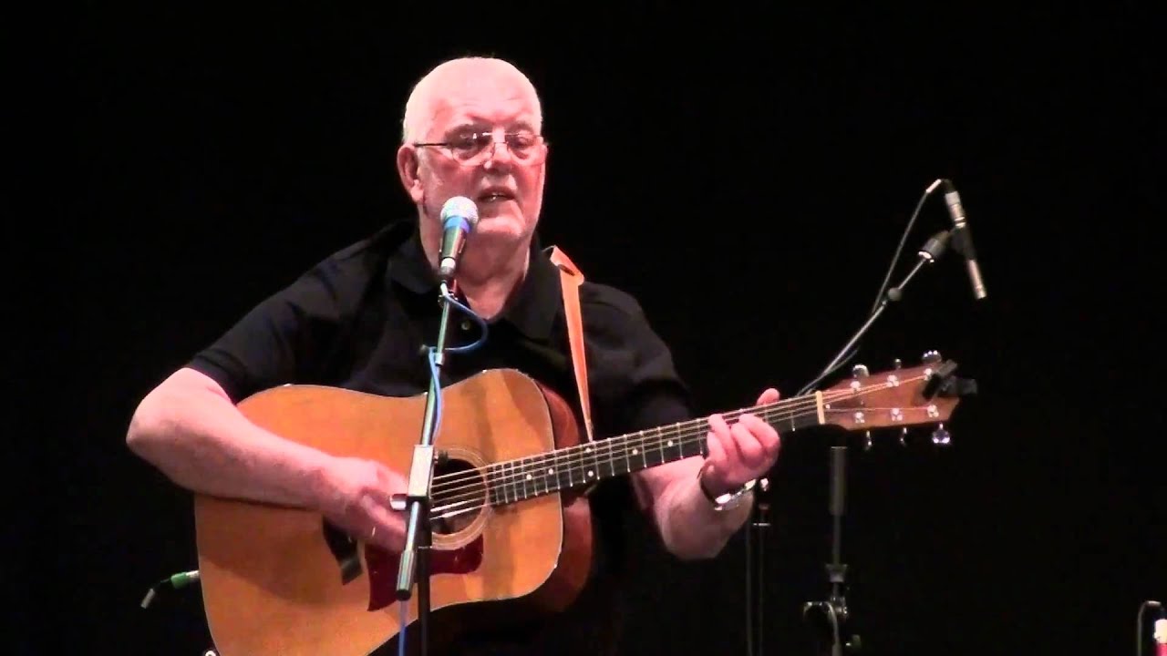 Dave Burland@Barnsley Acoustic Roots Festival 2011 - YouTube