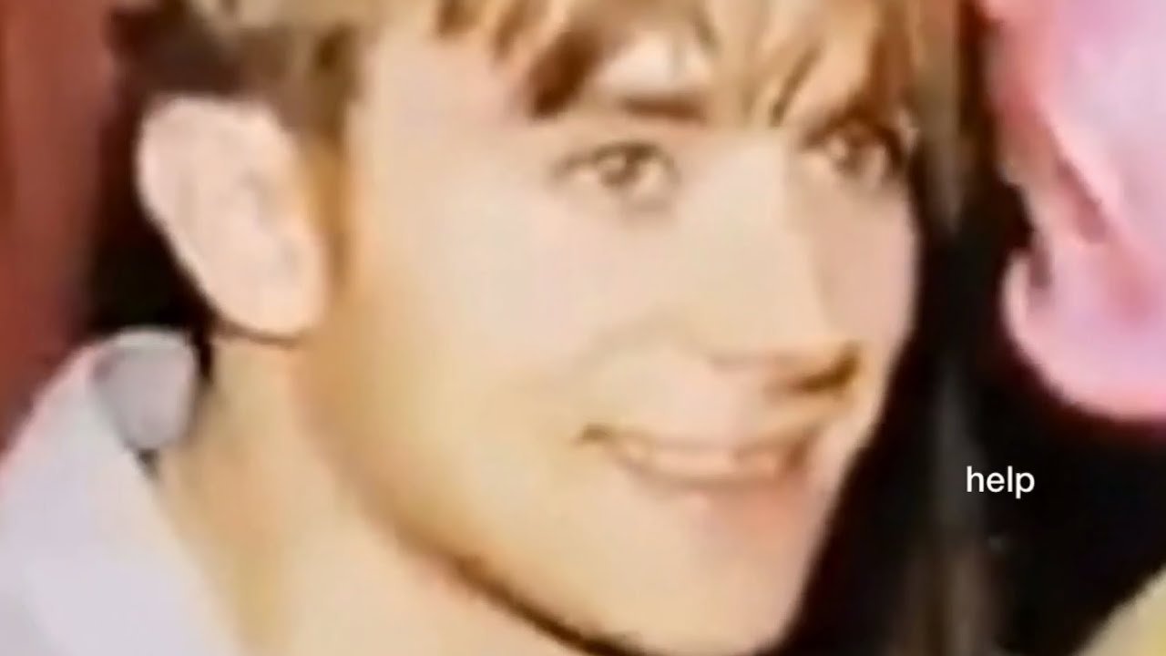 Damon Albarn Smile