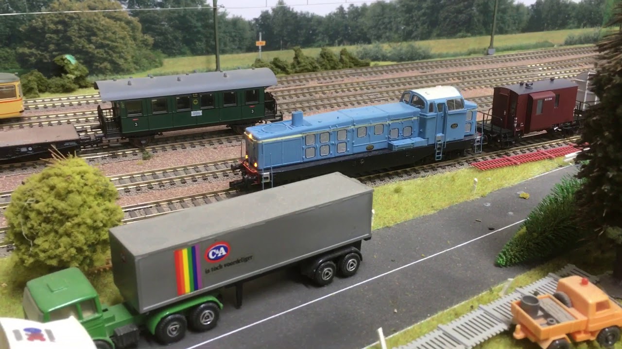 NS 2801 vertrek - YouTube