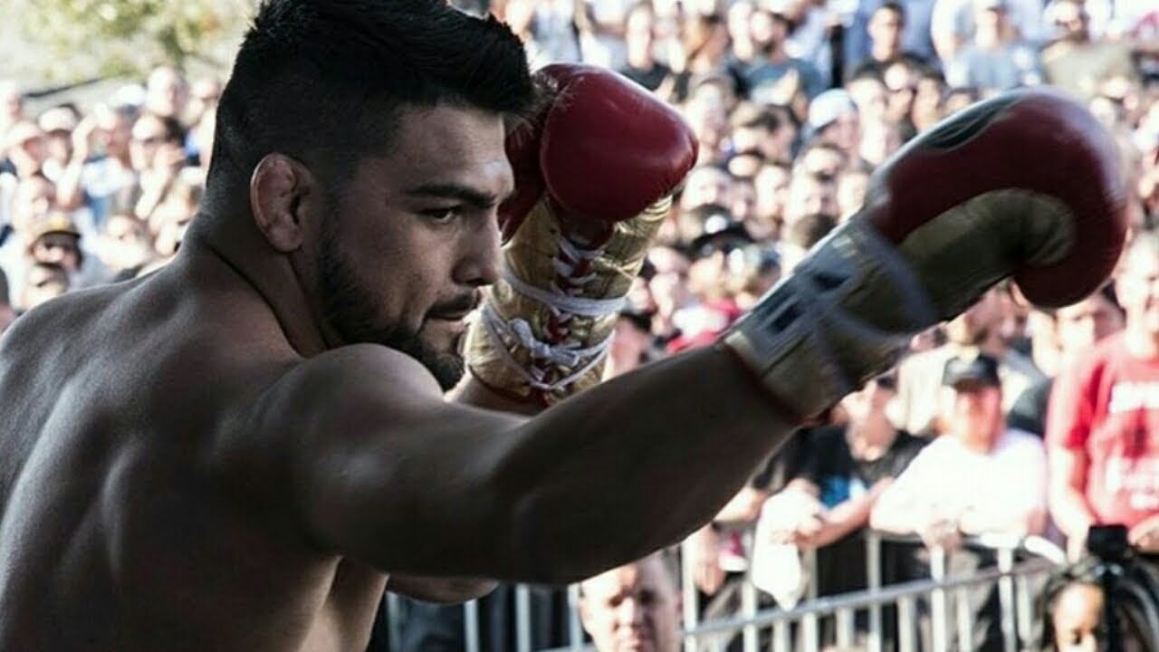 Kelvin Gastelum 2010 Knockout in Boxing Fight Pre UFC - YouTube