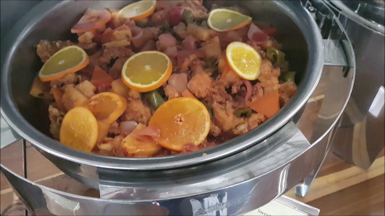 Lunch at Gimanhala Hotel Dambulla - YouTube