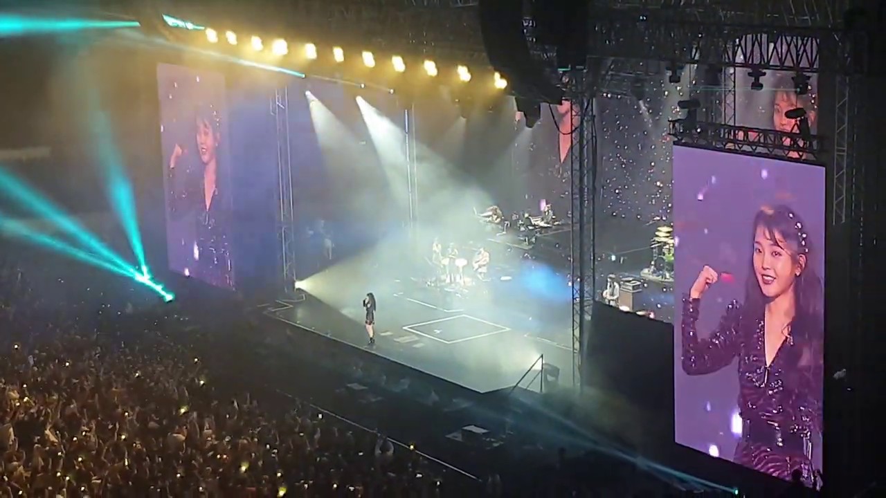 IU (아이유) _ You and I (Live concert in Manila) 12/13/2019 - YouTube