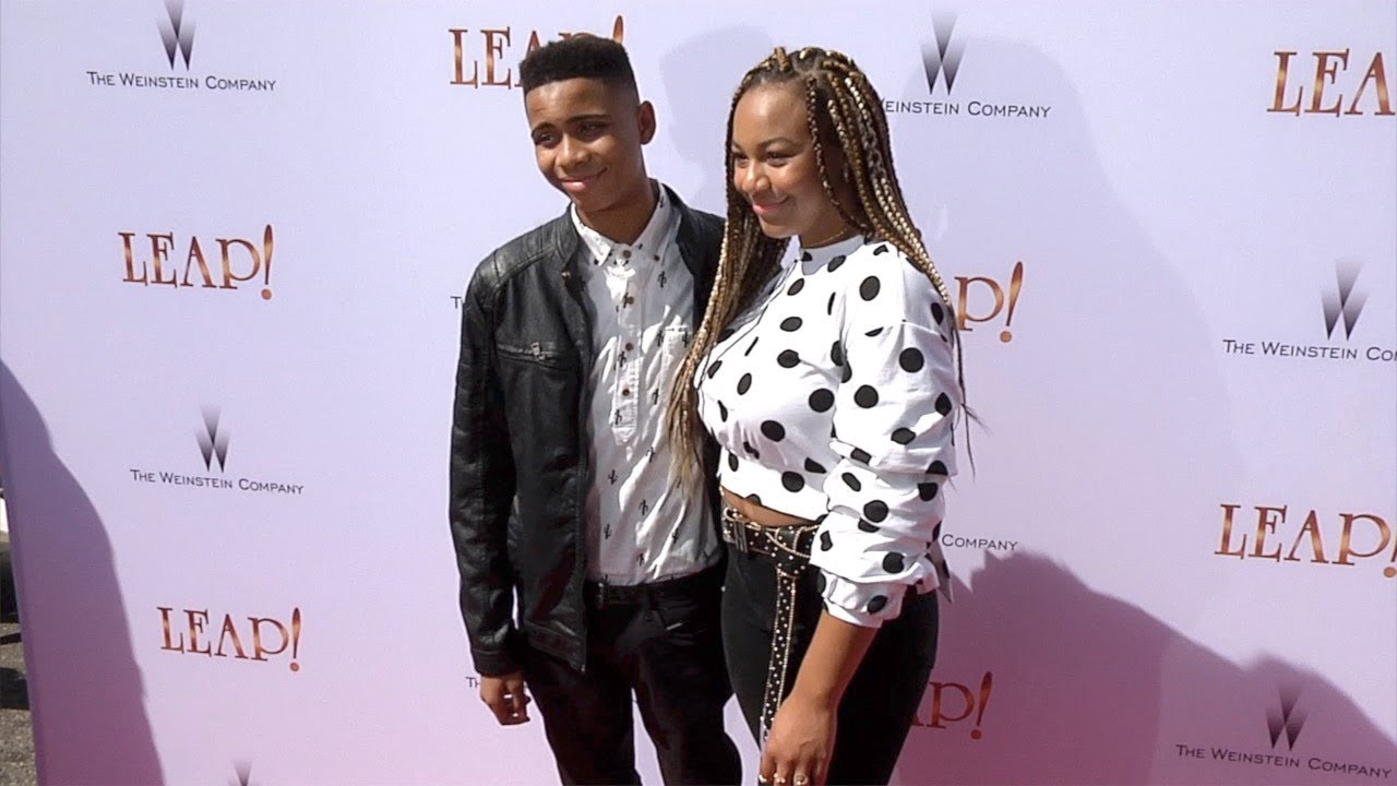 Nia Sioux and Bryce Xavier LEAP! Premiere Red Carpet - YouTube