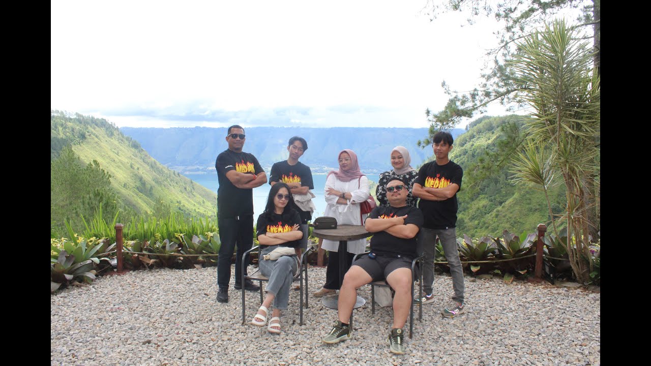 Paket Wisata Danau Toba, Keseruan Company Outing PT MCA Bareng Exnevia ...