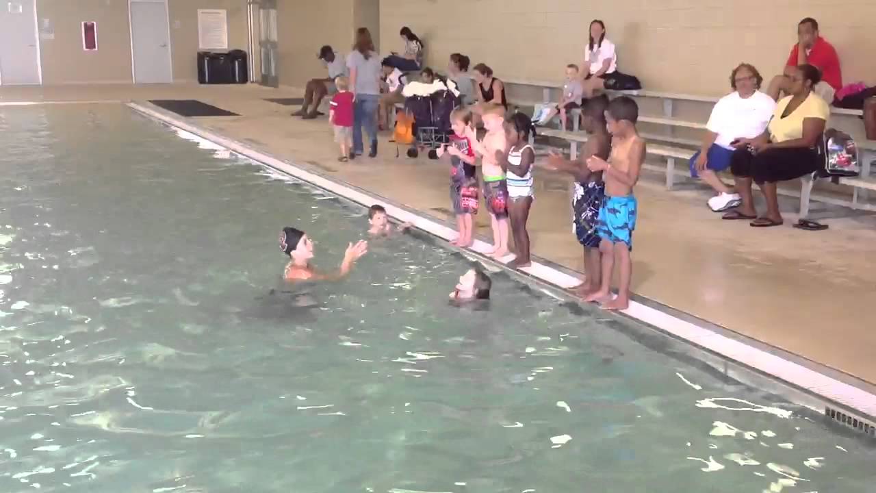 Swim lessons - Preschool B - YouTube