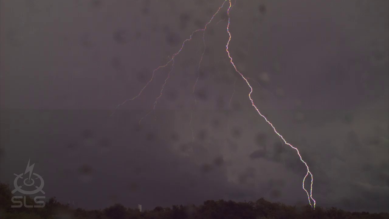 Lightning Strike at Launch Complex 40, Cape Canaveral, FL - YouTube