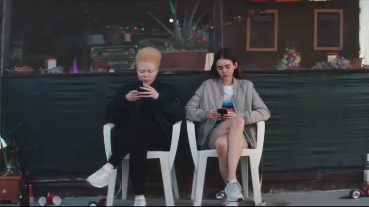 Robin Schulz & Marc Scibilia Unforgettable - YouTube