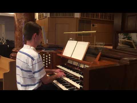 Chase Crispin plays Johann Sebastian Bach's Toccatta and Fugue in D minor