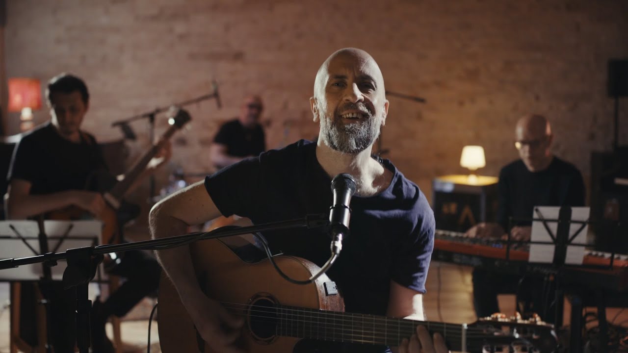Joe Barbieri - Retrospettiva Futura - YouTube Music