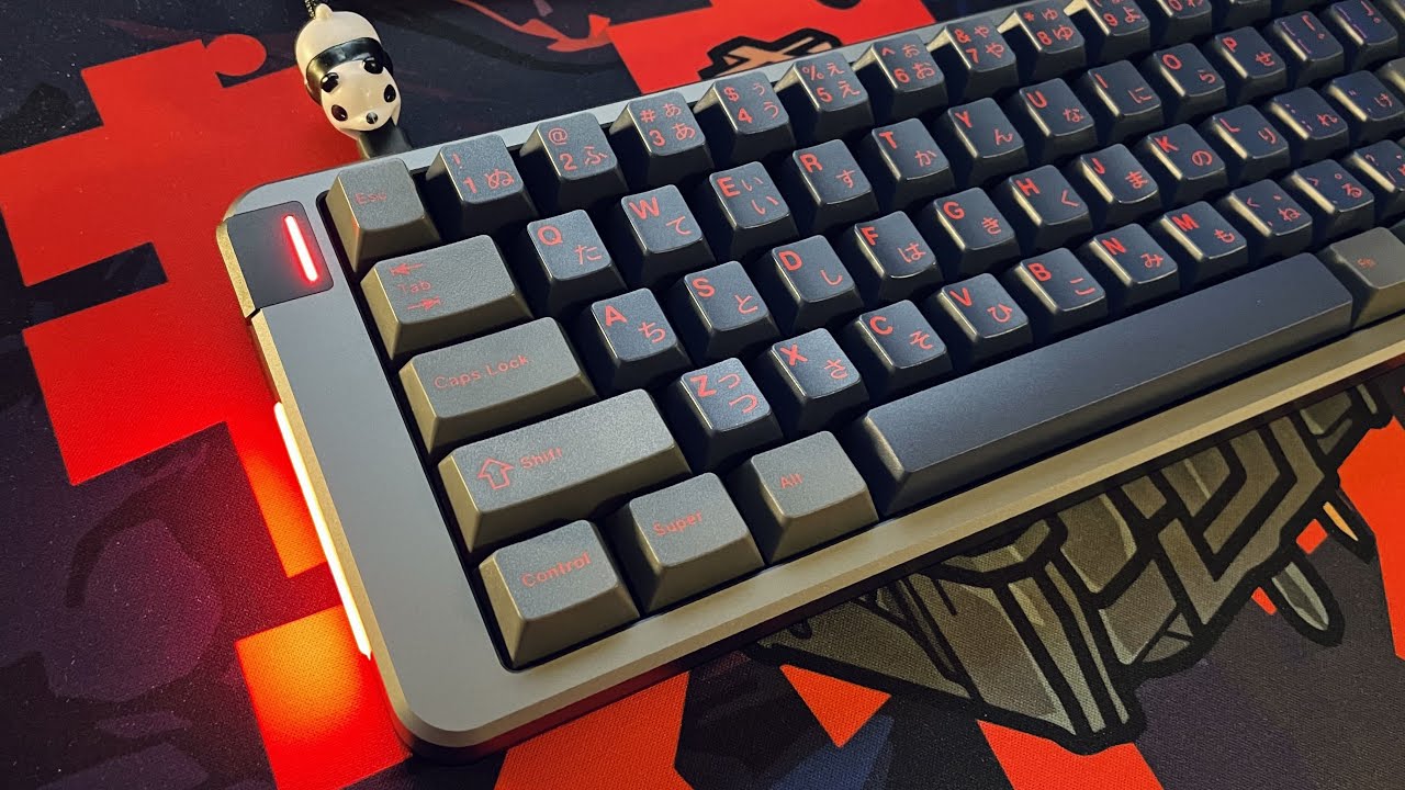 Space65 Cybervoyager w/ Alpacas typing test - YouTube