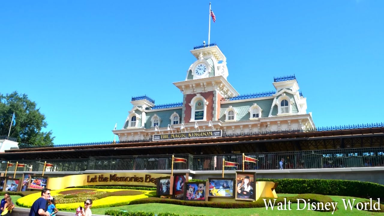 [HQ] Welcome Show - Magic Kingdom - YouTube
