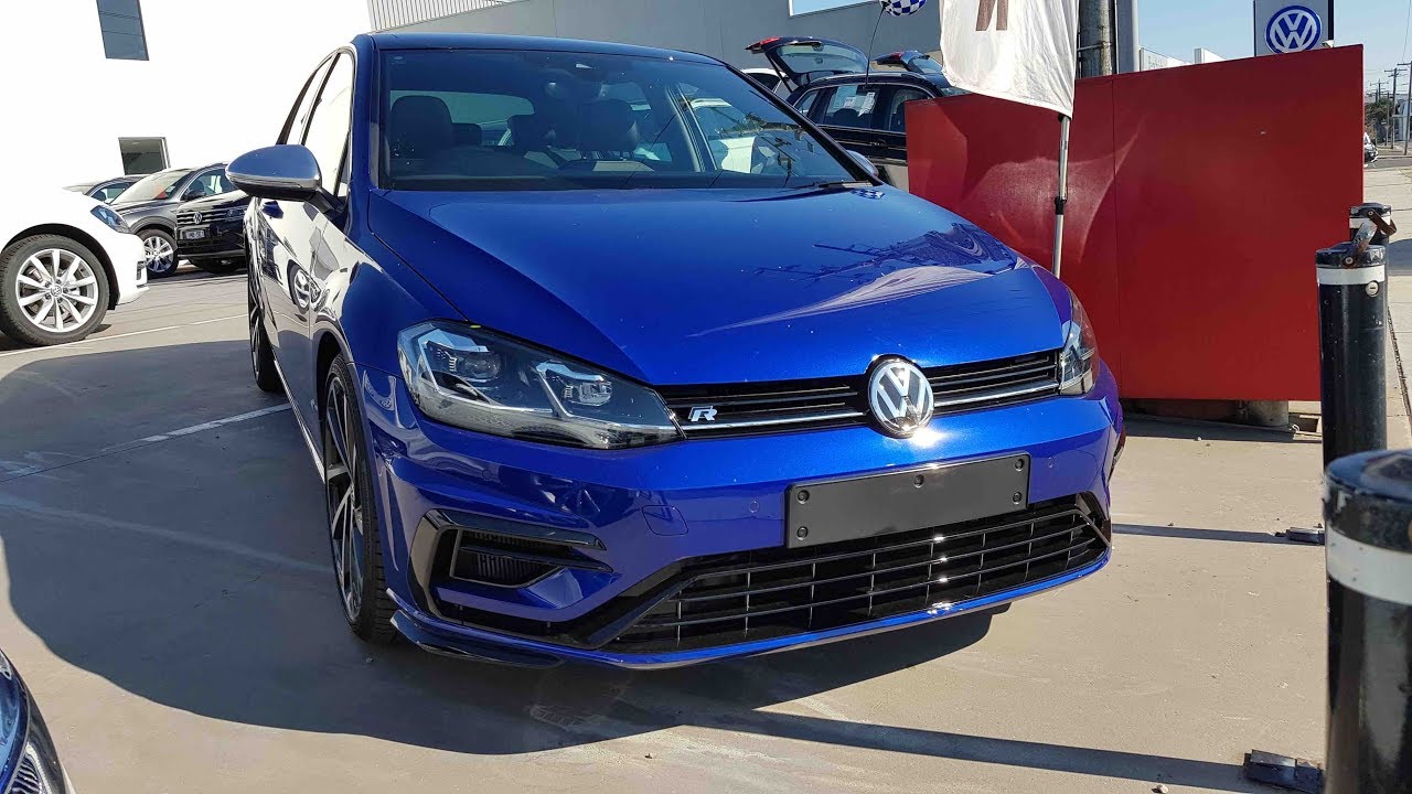 Is the Volkswagen Golf R fast? - YouTube