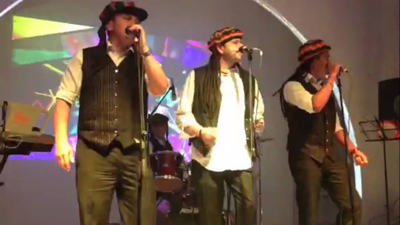 GRUPO KANDONGA - SHOW ÉPOCA - DIRECTOR MUSICAL NESTOR NEIRA - YouTube