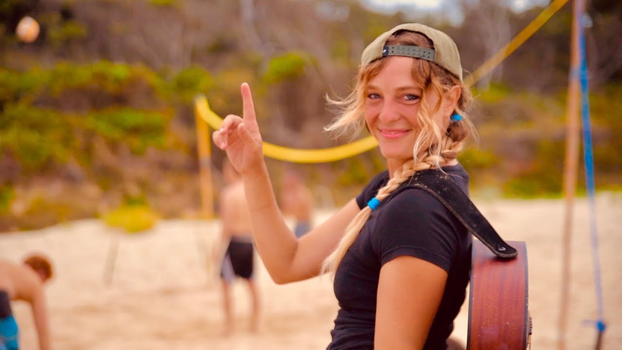 My beach bum life - YouTube