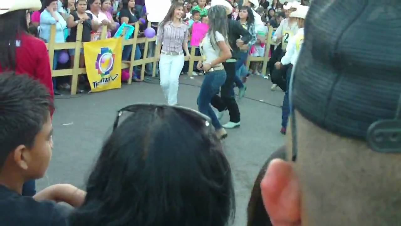 El reventon Norteño-1en HD.AVI - YouTube
