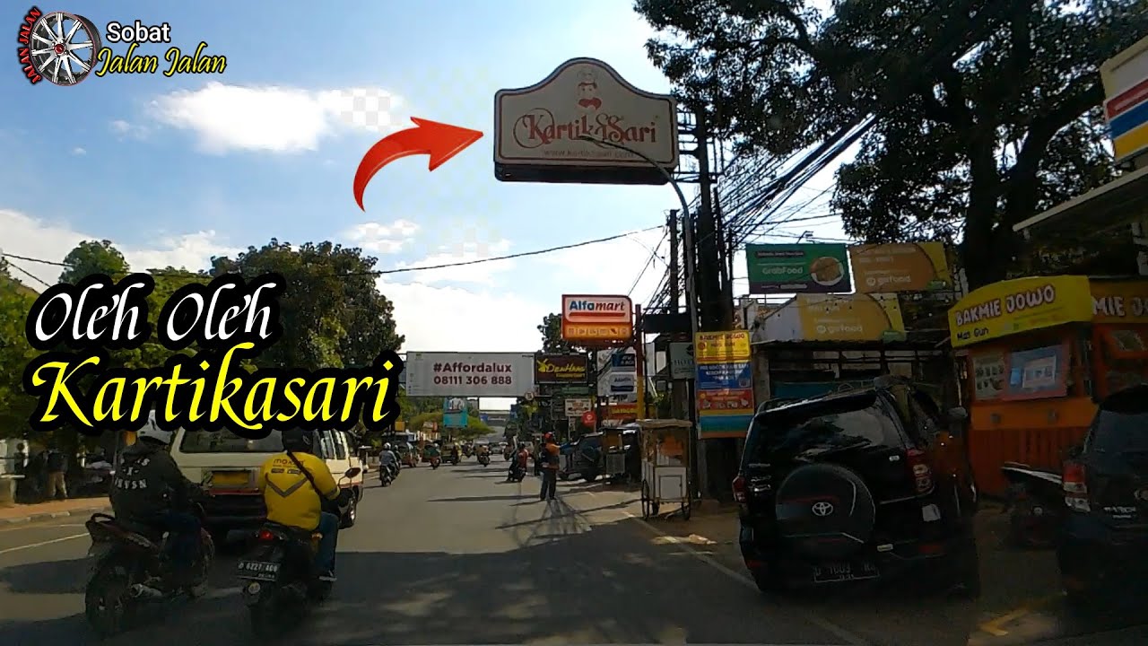 Pusat Oleh Oleh Bandung || Kartikasari || Jl. Cihampelas - YouTube