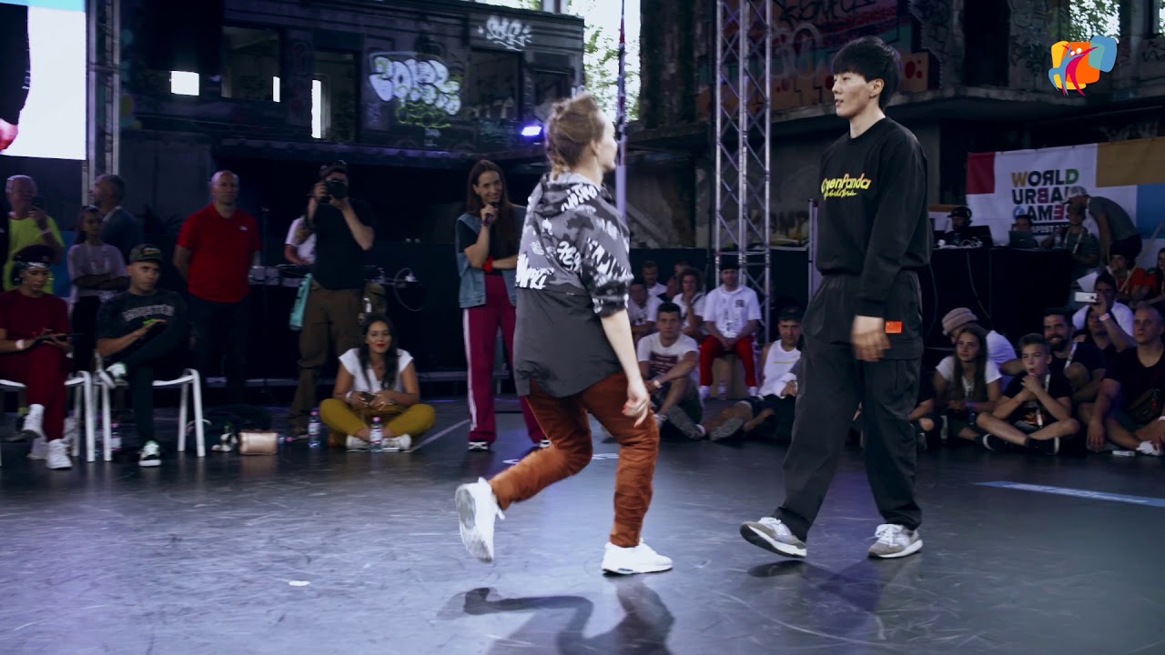 Vavi vs Ying Zi · B-Girls Round Robin | 2019 World Urban Games - YouTube