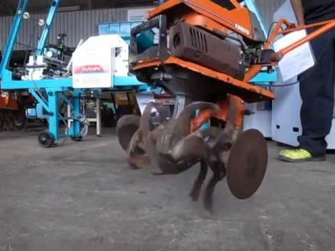 8 KUBOTA Midy TMA21 耕運機 - YouTube