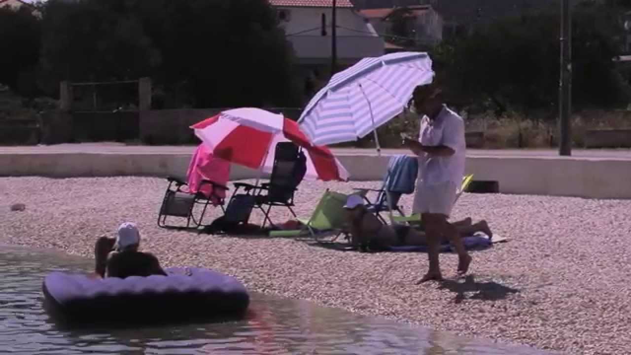 Igor Baksa - Ljetne kiše su mi oprale - YouTube