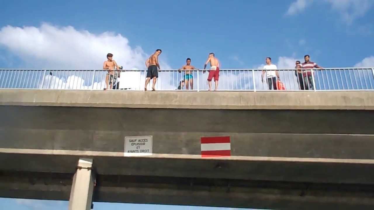 Geneva brige jumping - YouTube