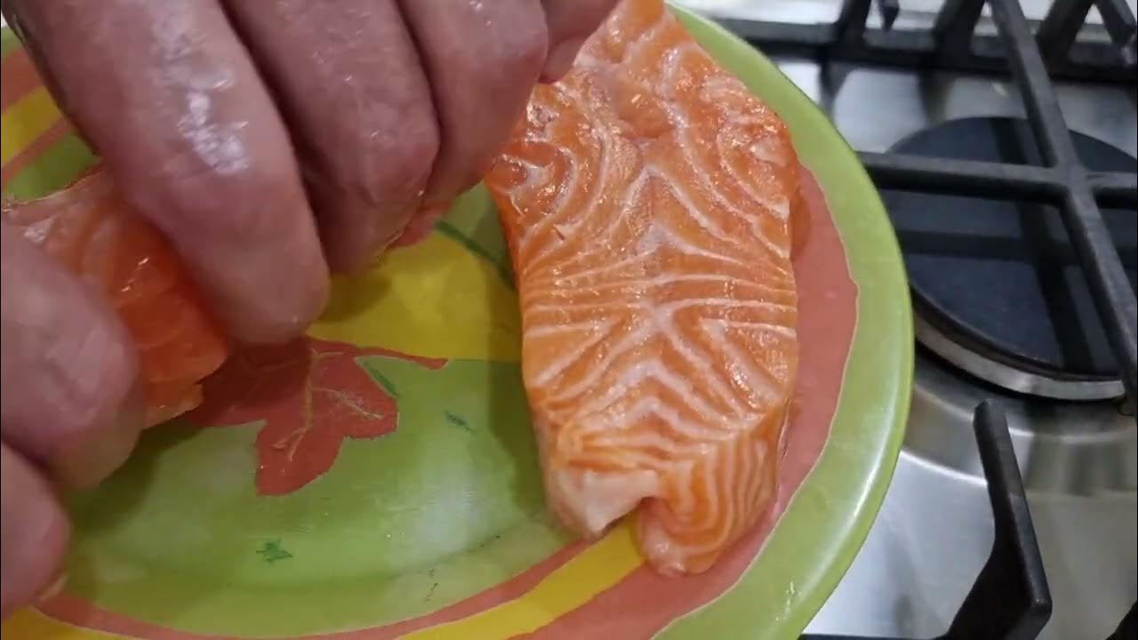 ЗА 1 МИНУТУ СТЕЙК БАБОЧКА ИЗ ЛОСОСЯ И СЕМГИ МАСТЕР КЛАСС - YouTube