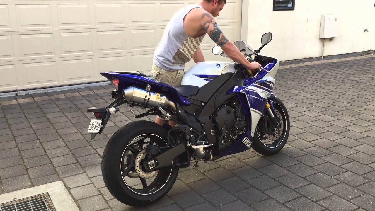 2014 R1, Leo Vince pipes - YouTube
