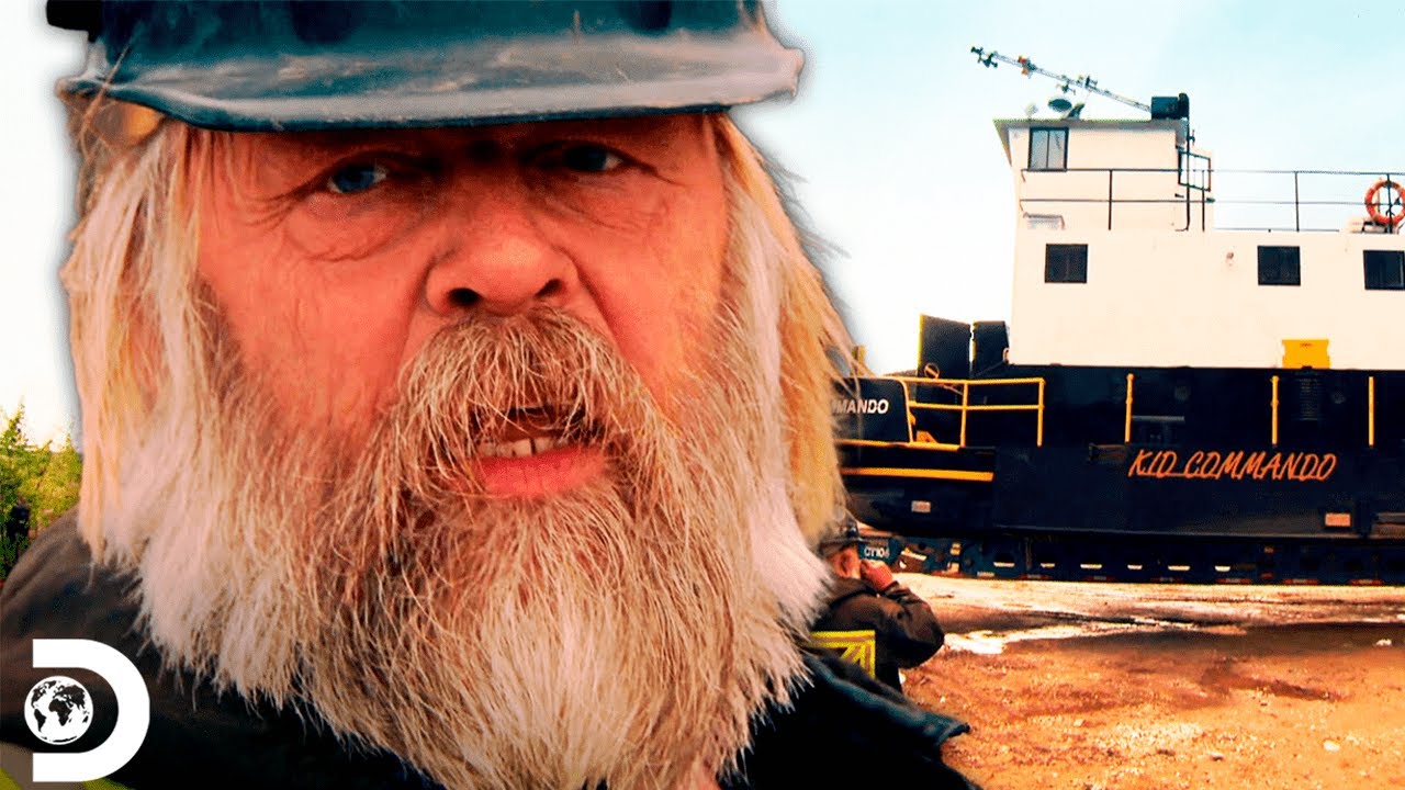 Tony Beets busca um rebocador seguro para transportar sua draga | Febre ...