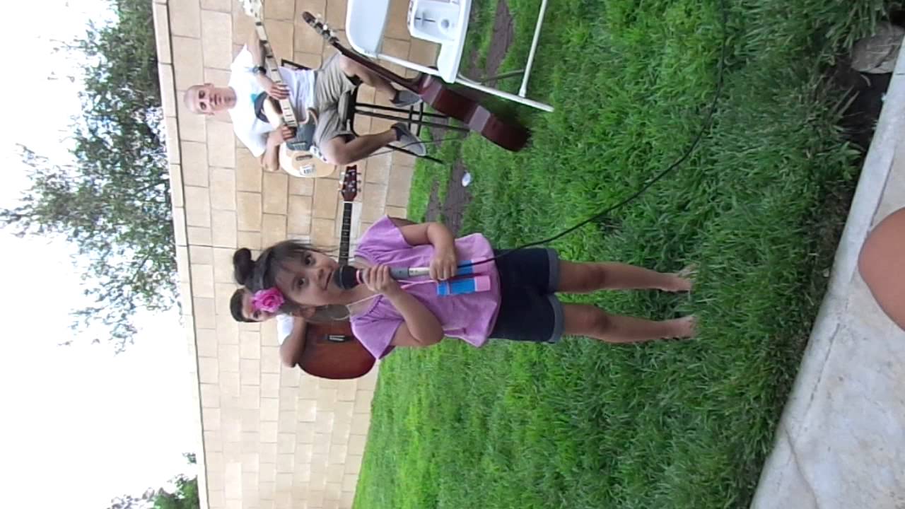 Bread eating competition swaggy ;) - YouTube