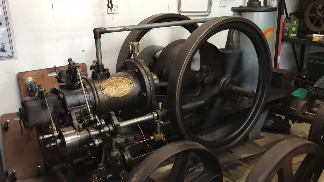 Austral Oil Engine 5.5hp. Easter 2020 run - YouTube