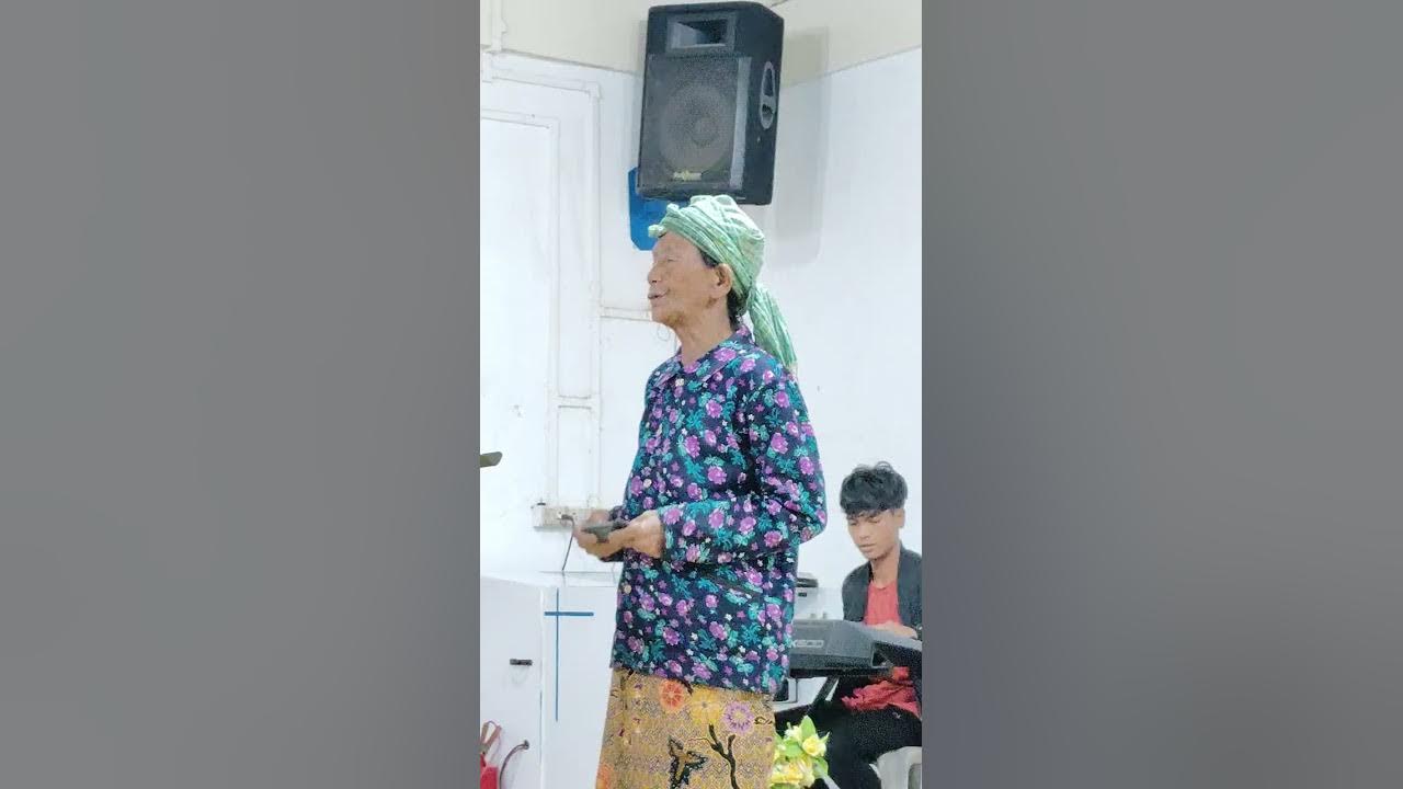 solo, Nu Hau Cing - YouTube