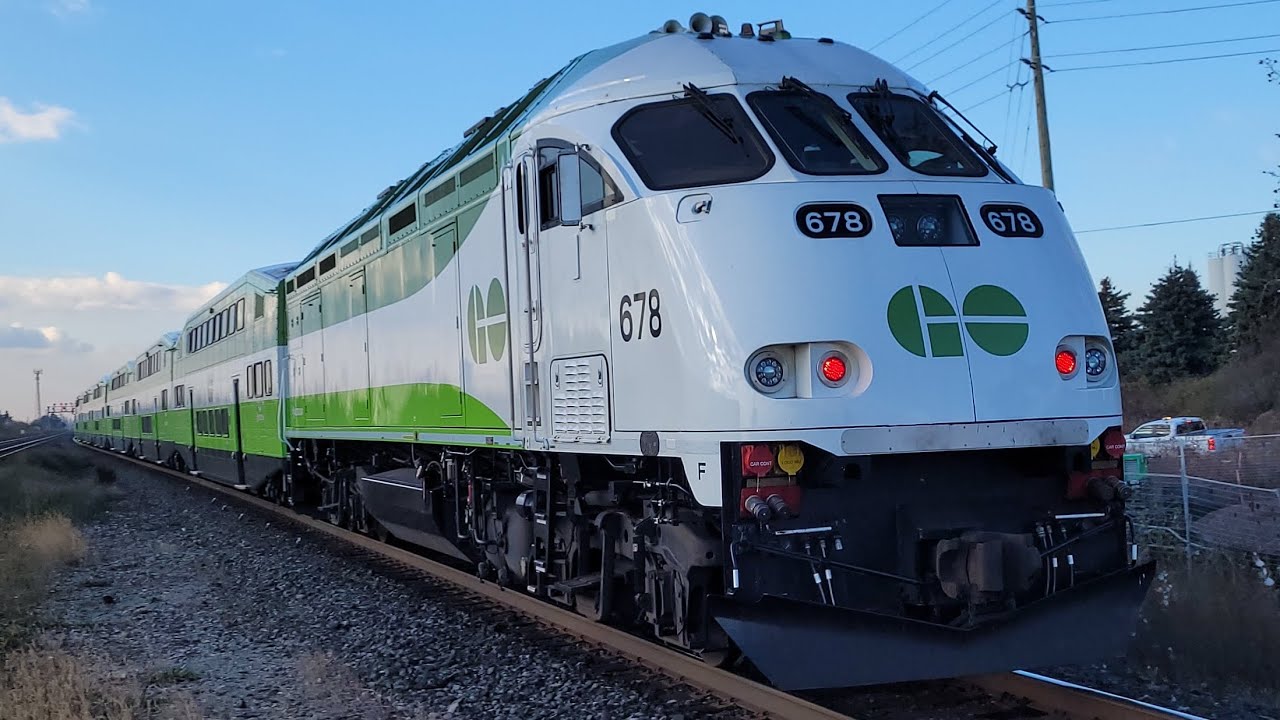 (Nice Driver) (6 Car Metrolinx Consist) GO 1961 (Niagara Excursion ...