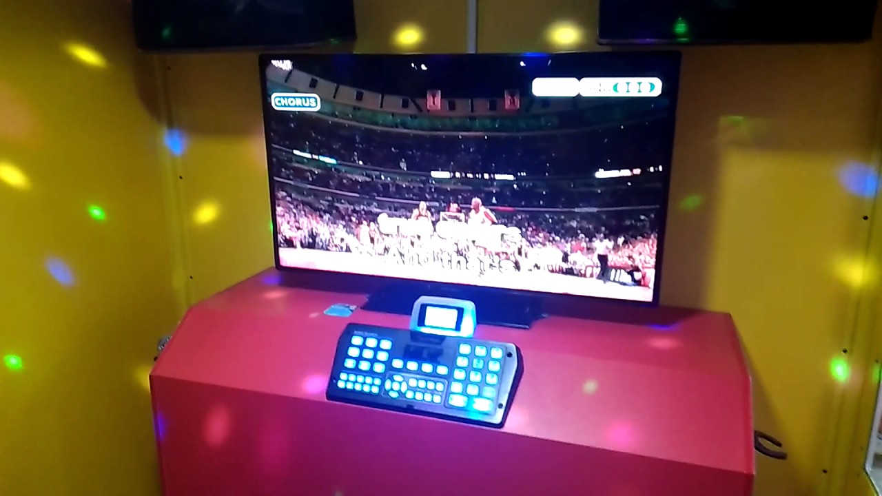 Videoke Challenge: True Colors - YouTube