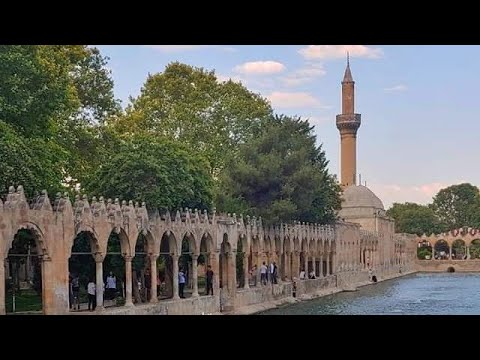 ŞANLIURFA GEZIMDEN KADRAJIMA TAKILANLAR... #balıklıgöl #aynzelihagölü #dergahcamii