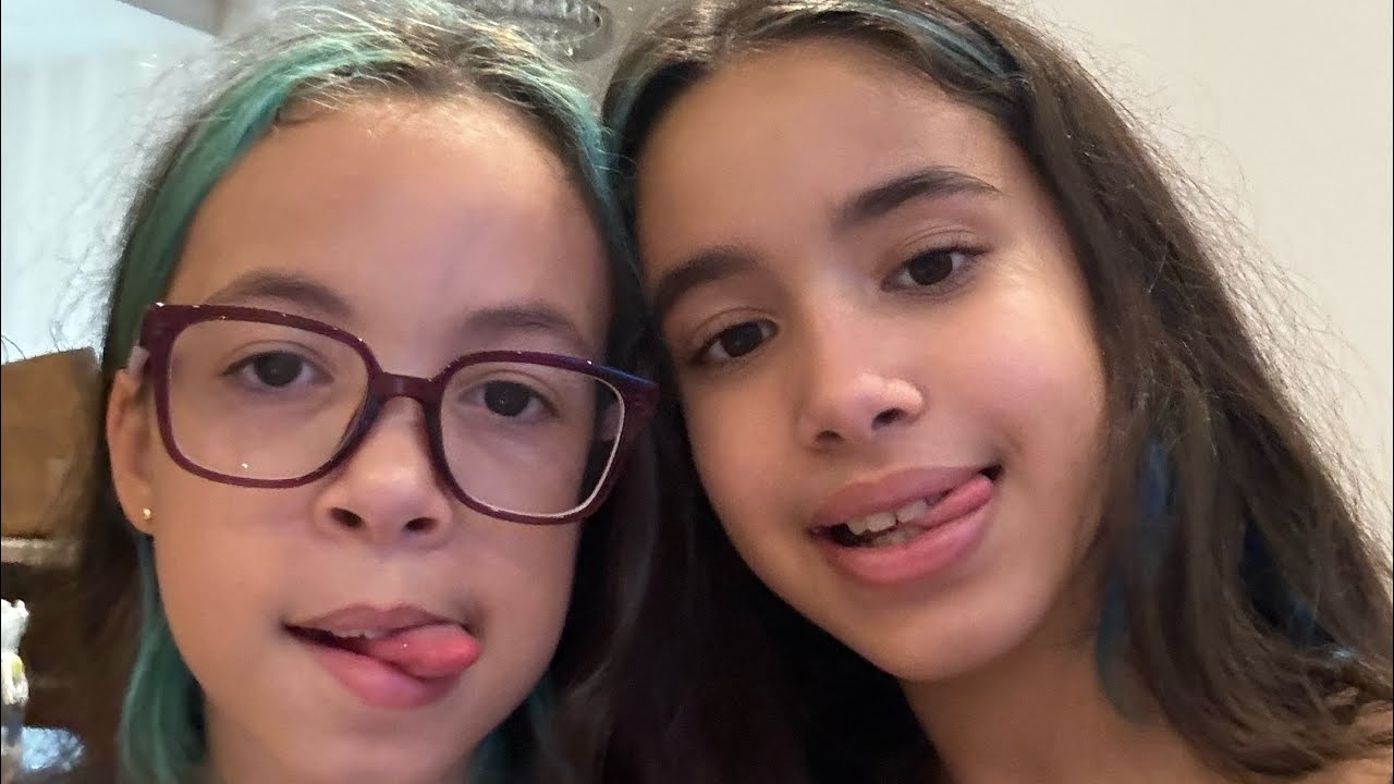 Poses de yoga com a best - YouTube