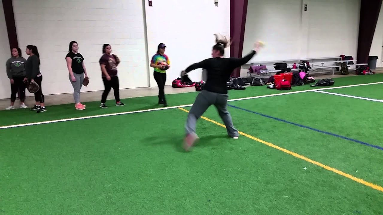 DWI Softball 02 / 2016 Reverse Spin Drill - YouTube