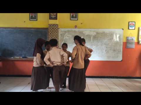 Tokecang kls 5 SD Yakeswa #tariantradisional #taritokecang #tokecang #tarikreasi