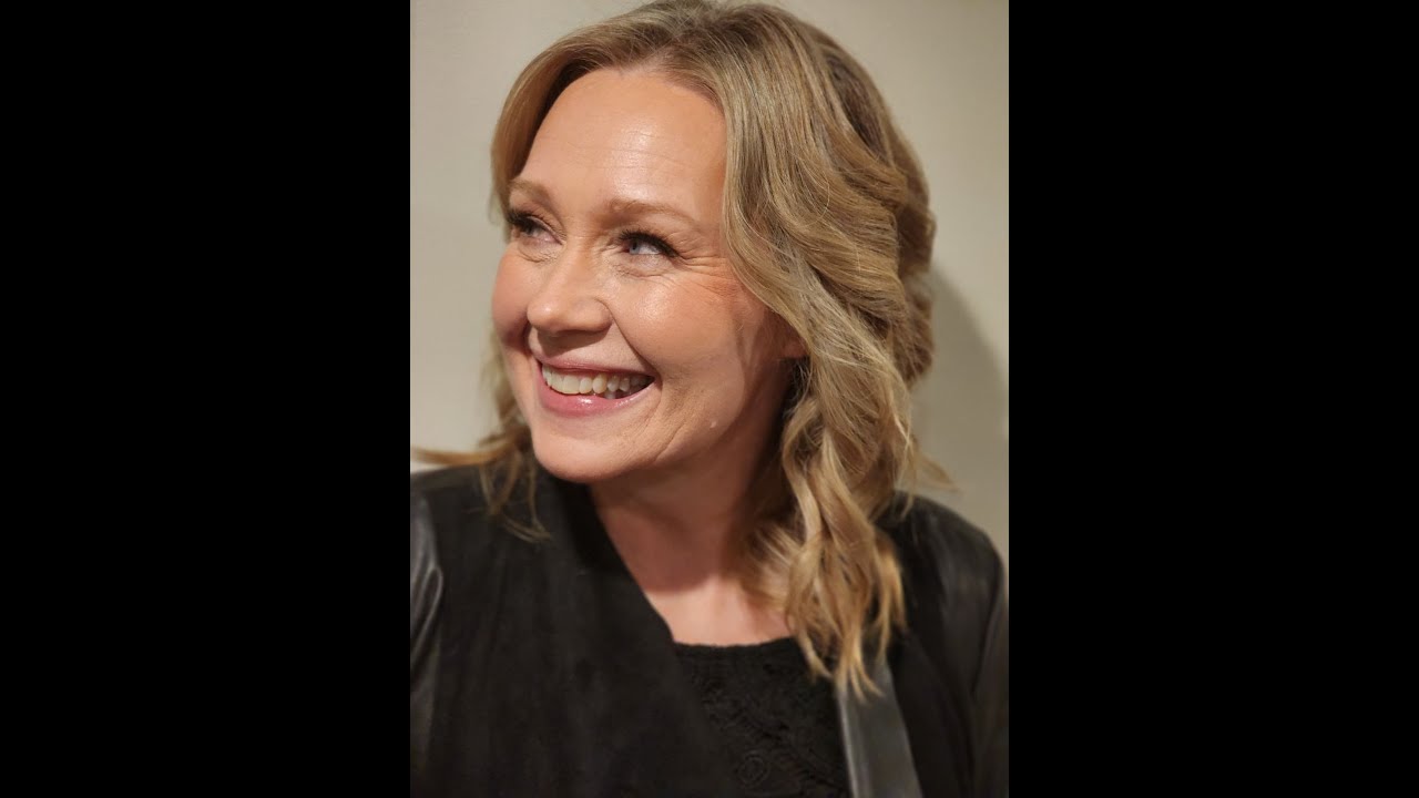 Sandra Maiorana in conversation with Heather Garbutt - YouTube