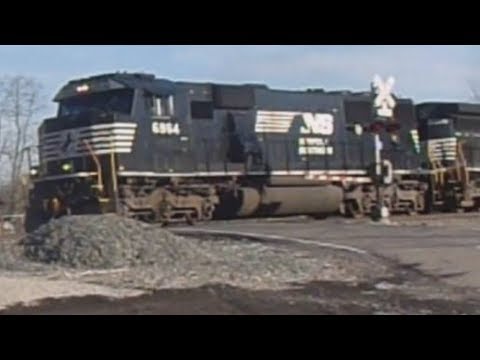 NS #6964 Leads Freight Train in Walton KY - YouTube
