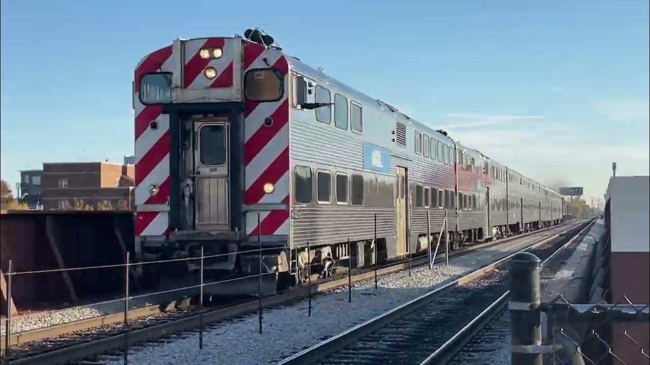 35th Street railfanning METRA rock island metra 425 - YouTube